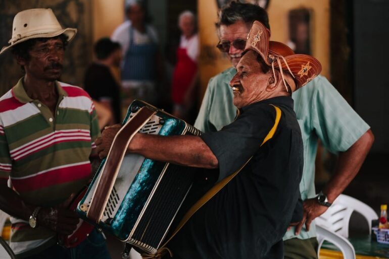 The most famous Brazilian songs: the best sound of Brazil